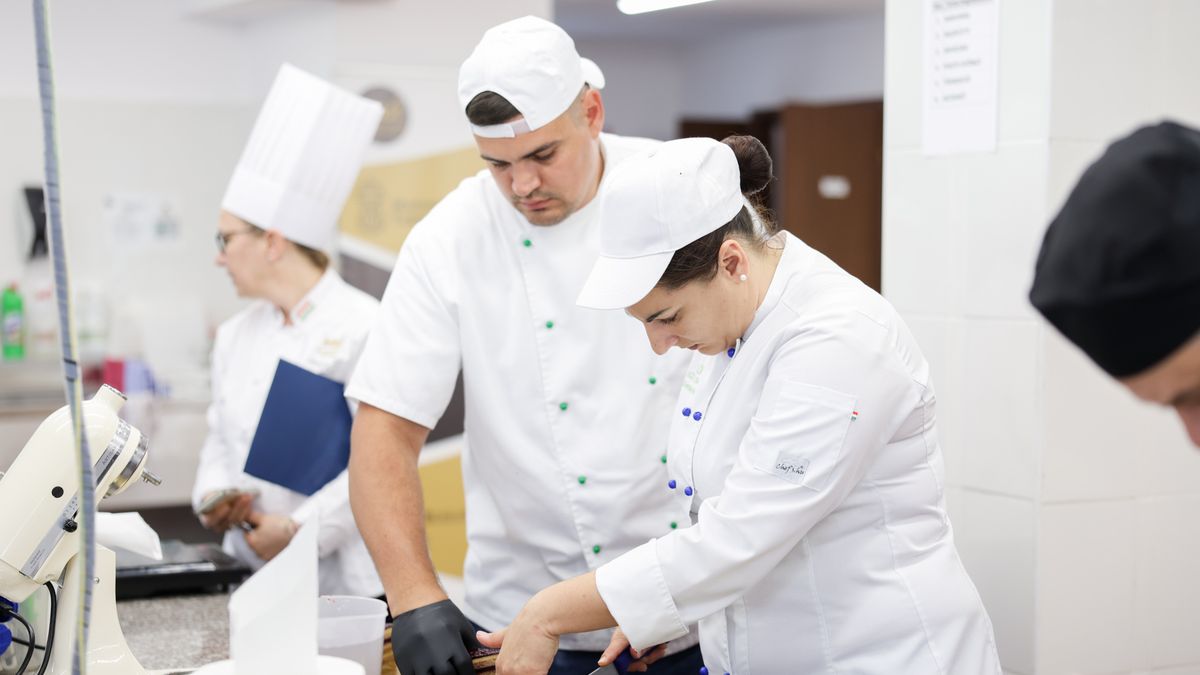 Szegedi cukrászok a Magyarország Tortája verseny döntőjében | Szeged Ma