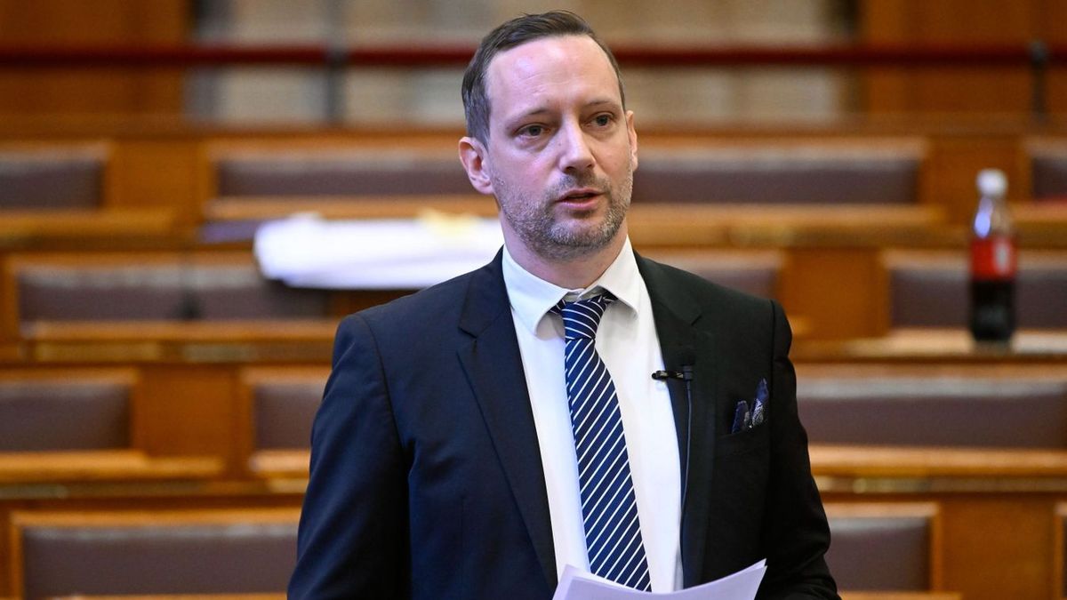 Azbej Tristan: Magyarország a békét és a stabilitást támogatja | Szeged Ma